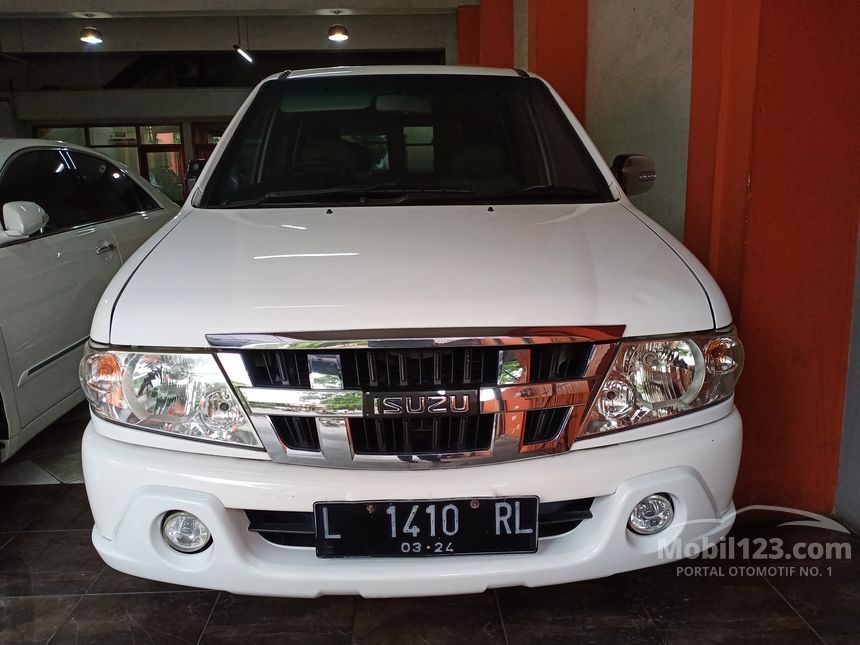 Jual Mobil Isuzu Panther 2014 LS 2.5 di Jawa Timur Manual SUV Putih Rp ...