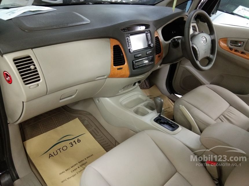 Jual Mobil Toyota Kijang Innova 2010 V 2.0 di DKI Jakarta Automatic MPV ...