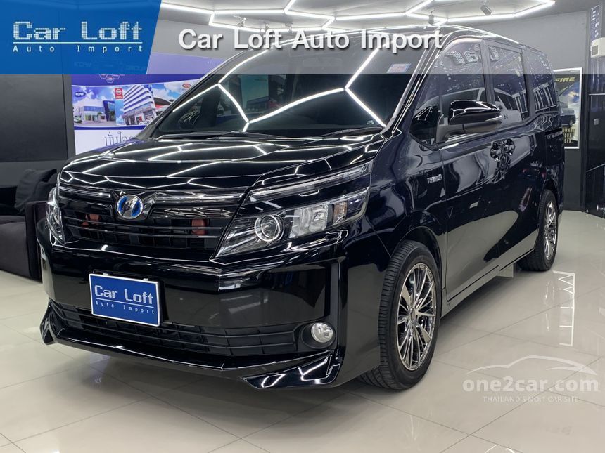 2016 Toyota Voxy 1.8 (ปี 14-17) Hybrid MPV AT for sale on One2car