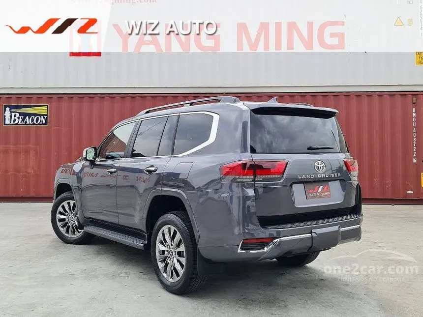 2022 Toyota Land Cruiser 3.3 300 ZX 4WD SUV ใหม่ One2car