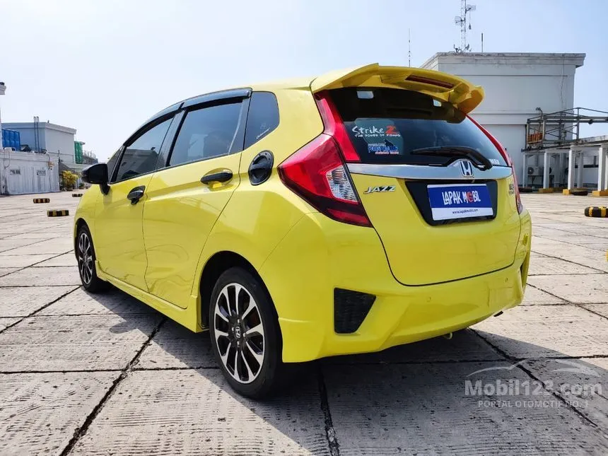 Jual Mobil Honda Jazz 2017 RS 1.5 di DKI Jakarta Automatic Hatchback ...