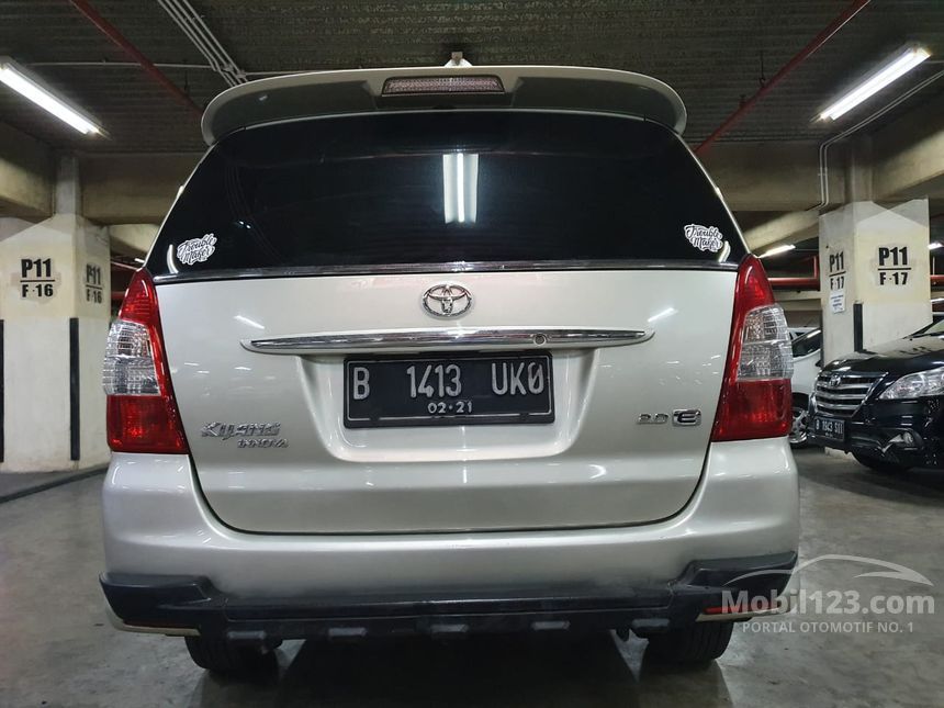 Jual Mobil Toyota Kijang Innova 2011 E 2.0 di DKI Jakarta Manual MPV ...