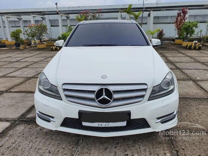 Jual Mobil Mercedes-Benz C250 2014 Avantgarde AMG 1.8 di DKI Jakarta ...
