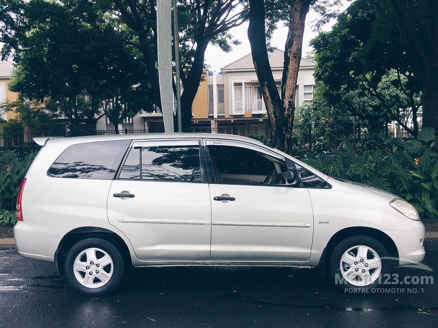Jual Mobil Toyota Kijang Innova 2005 G 2.0 di Jawa Barat Automatic MPV ...
