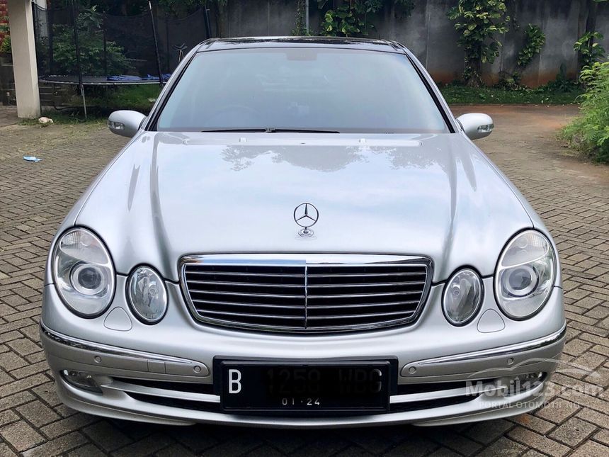 Jual Mobil Mercedes-Benz E280 2006 W211 3.0 di Banten Automatic Sedan Silver Rp 299.000.000 ...