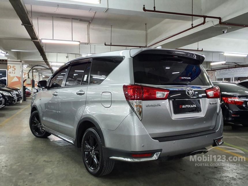 Jual Mobil Toyota Innova Venturer 2017 2.0 di DKI Jakarta Automatic ...