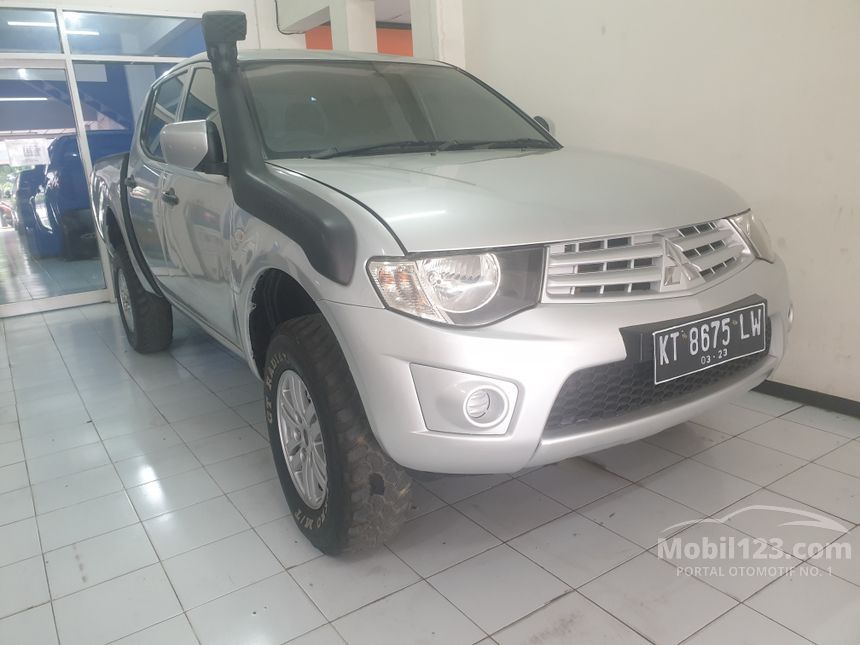 Jual Mobil Mitsubishi Strada Triton 2014 GLX 2.8 di Jawa Timur Manual ...