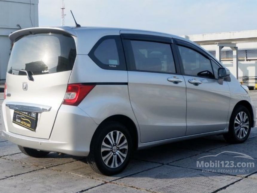 Jual Mobil Honda Freed 2014 E 1.5 di DKI Jakarta Automatic MPV Silver Rp 164.999.000 - 6883892 ...