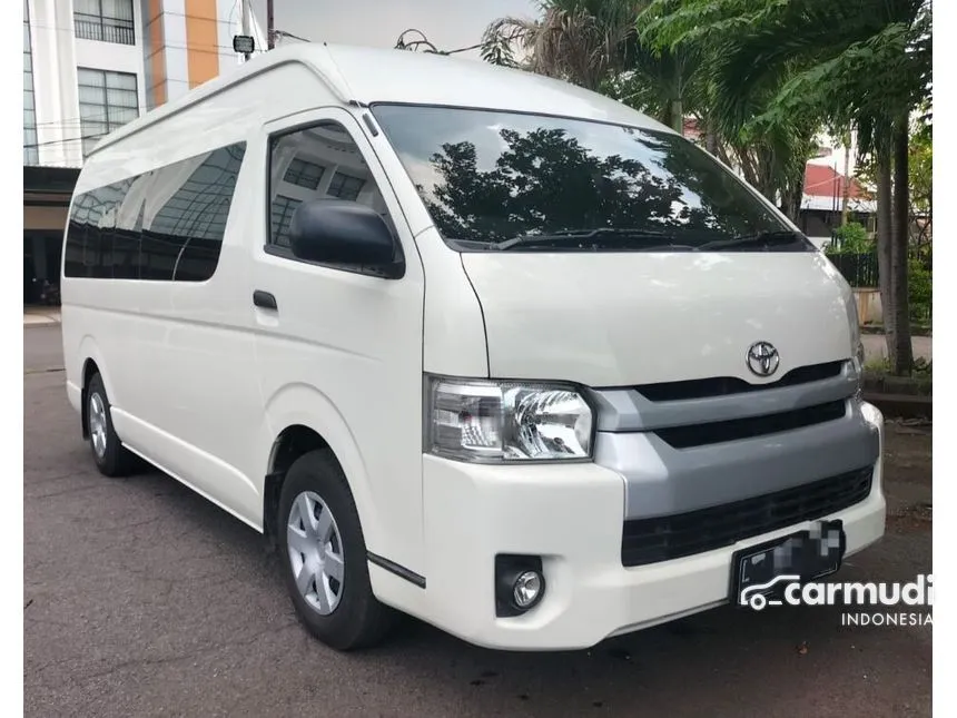 Jual Mobil Toyota Hiace 2016 High Grade Commuter 2.5 di Jawa Timur ...