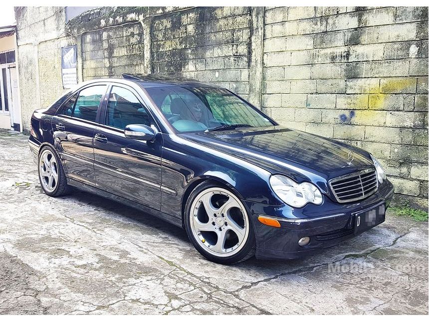 Jual Mobil Mercedes-Benz C320 2005 Avantgarde 3.2 di DKI Jakarta ...