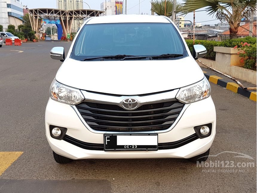 Jual Mobil Toyota Avanza 2015 G 1.3 di Jawa Barat Automatic MPV Putih ...