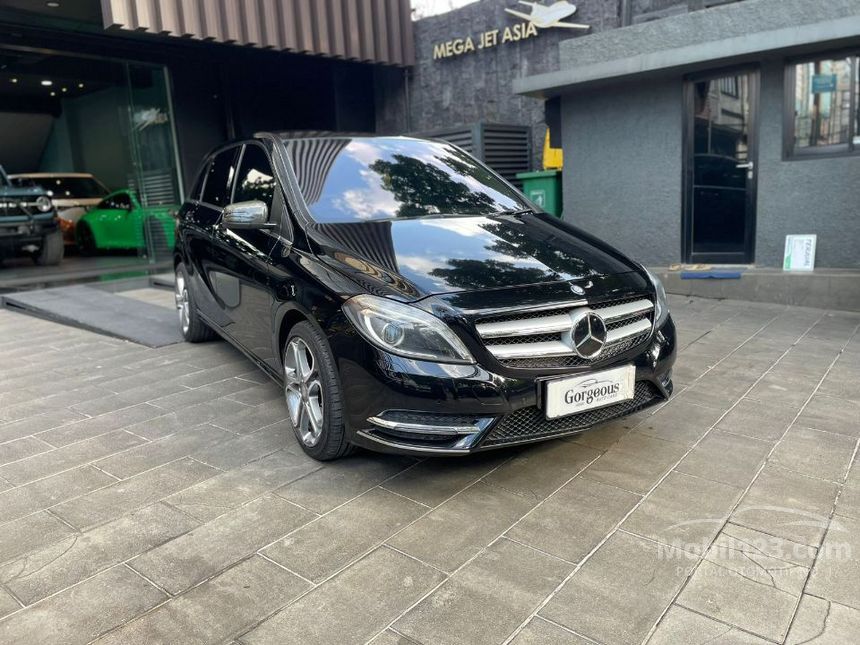 Jual Mobil Mercedes-Benz B200 2012 Sport 1.6 di DKI Jakarta Automatic ...