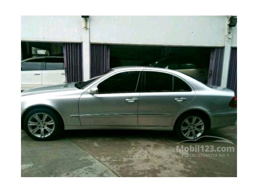 Jual Mobil Mercedes-Benz E230 2009 E230 2.5 di Jawa Barat Automatic ...