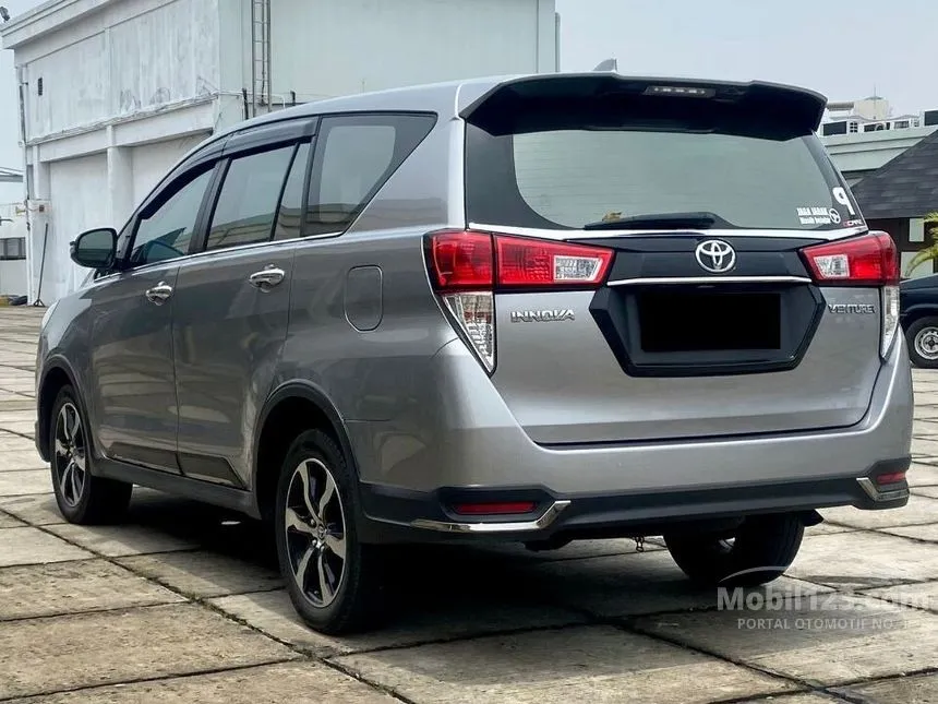 Jual Mobil Toyota Kijang Innova 2021 Venturer 50th Anniversary 2.4 di ...
