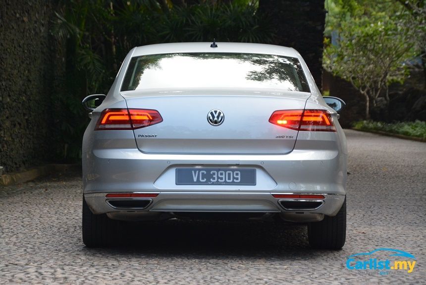 Review: 2016 Volkswagen Passat B8 – 1.8 TSI & 2.0 TSI Driven In ...