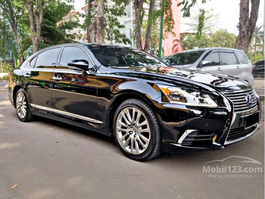 Jual Mobil Lexus LS600hL 2013 LS600hL 5.0 di DKI Jakarta Automatic ...