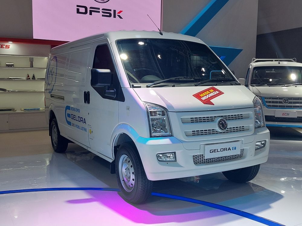 Harga DFSK Gelora E Turun, Sekarang di Bawah Rp400 Juta - Berita ...