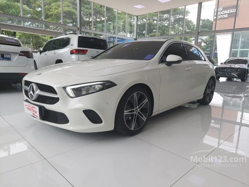 Jual Mobil Mercedes-Benz A200 2018 Progressive Line 1.3 di DKI Jakarta ...
