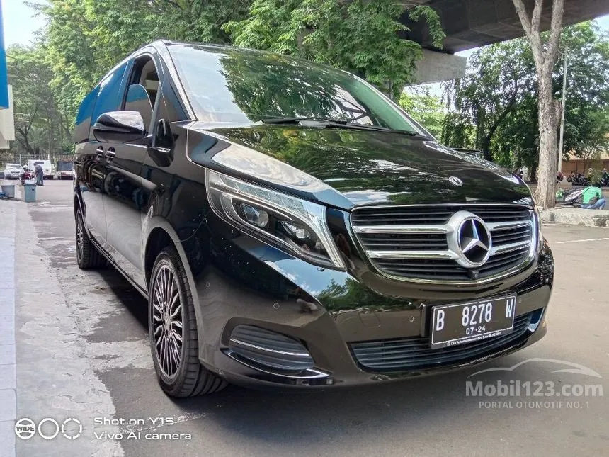 Jual Mobil Mercedes-Benz V260 2018 Avantgarde 2.0 di DKI Jakarta Automatic Van Wagon Hitam Rp ...