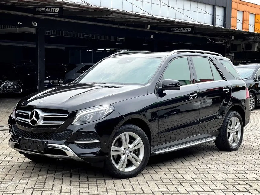 Jual Mobil Mercedes-Benz GLE400 2016 Exclusive 4Matic 3.0 di DKI ...