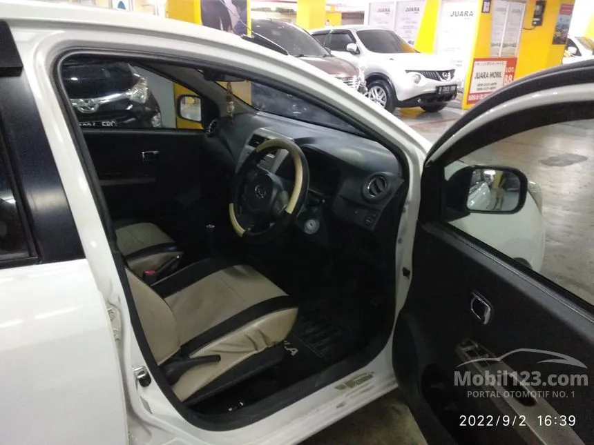 Jual Mobil Daihatsu Ayla 2015 X 1.0 di DKI Jakarta Manual Hatchback ...