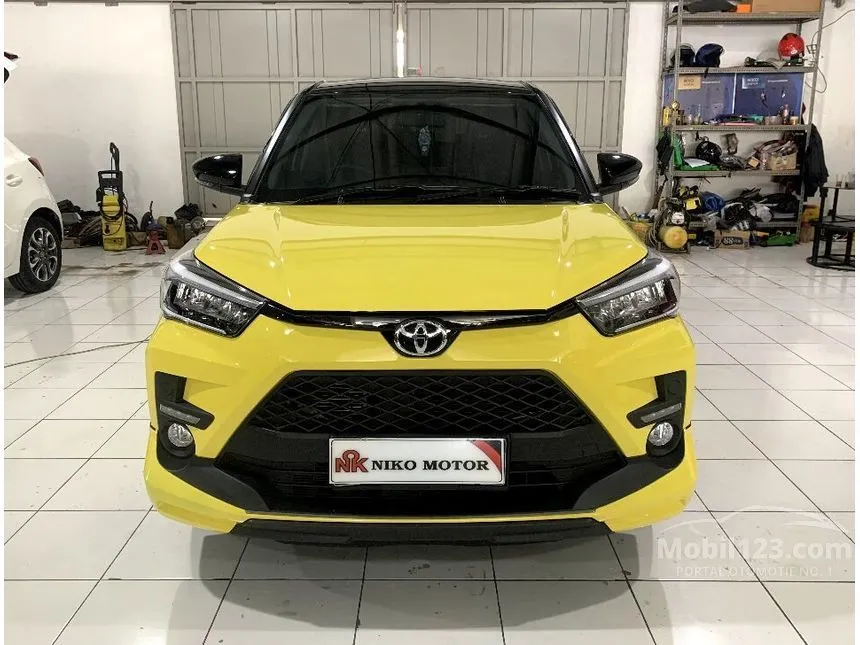 Jual Mobil Toyota Raize 2022 GR Sport 1.0 di Jawa Barat Automatic Wagon ...