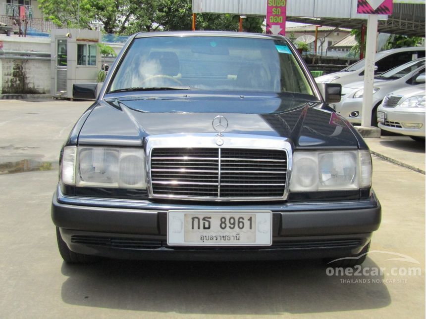 Mercedes-Benz 220E 1993 2.2 in กรุงเทพและปริมณฑล Automatic Sedan สีน้ำ ...