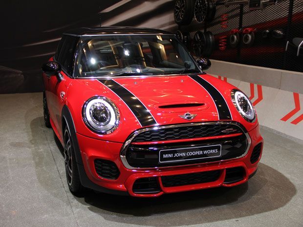 MINI Terbuas Sepanjang Masa Diluncurkan di Indonesia - Mobil Baru ...