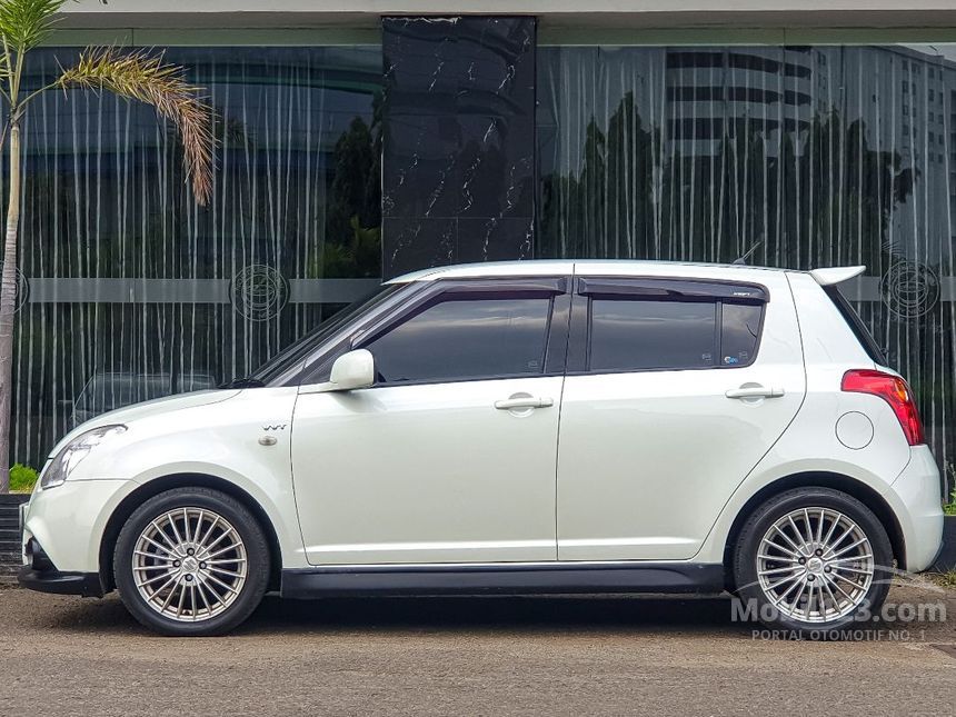 Jual Mobil Suzuki Swift 2012 GT3 1.5 di DKI Jakarta Automatic Hatchback ...