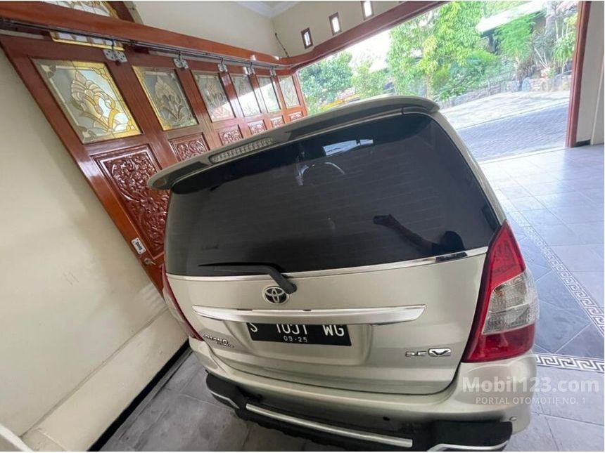 Jual Mobil Toyota Kijang Innova 2011 V 2.5 di Jawa Timur Automatic MPV ...