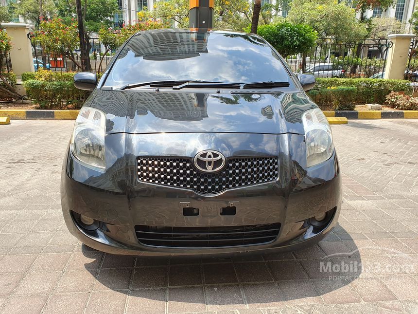 Jual Mobil Toyota Yaris 2006 E 1.5 di DKI Jakarta Automatic Hatchback ...