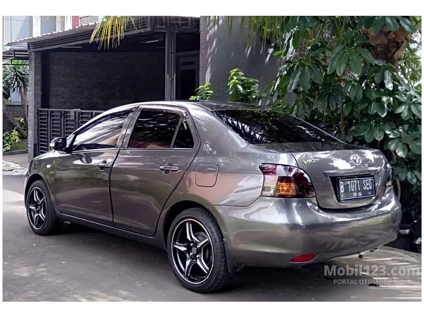 Jual Mobil Toyota Limo 2009 1.5 di DKI Jakarta Manual Sedan Abu-abu Rp ...