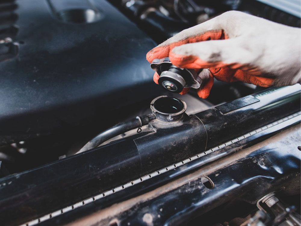 Kuras Radiator Mobil secara Rutin Itu Penting, Berapa Biayanya ...