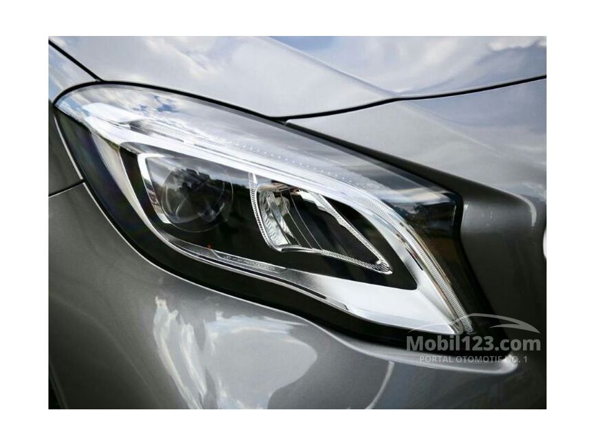 Jual Mobil Mercedes-Benz GLA200 2018 AMG 1.6 di DKI Jakarta Automatic ...