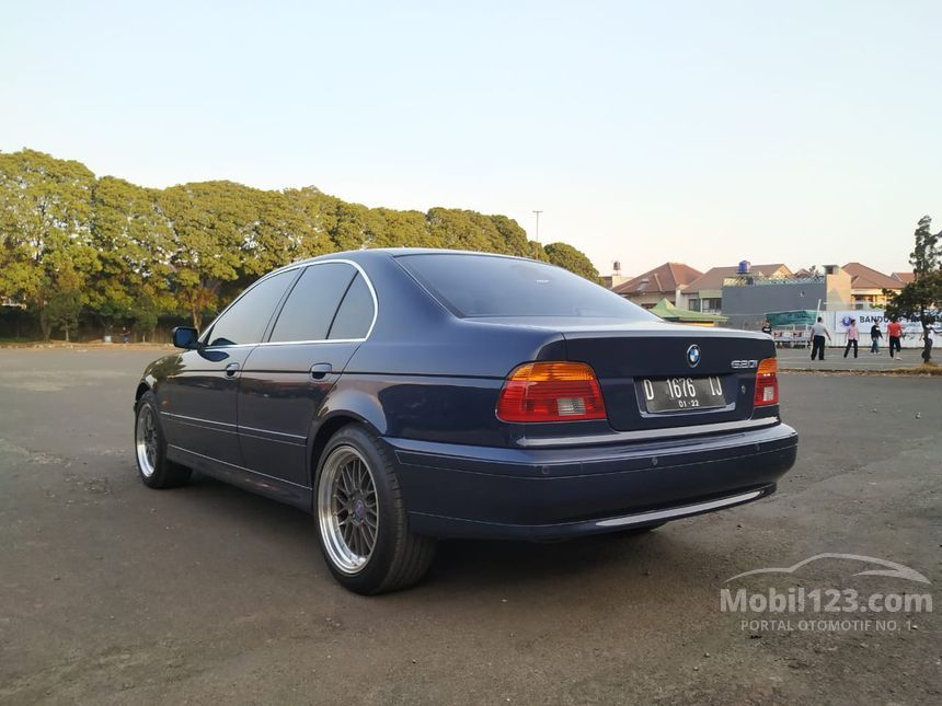 Jual Mobil BMW 520i 2003 E39 2.2 di Jawa Barat Automatic Sedan Biru Rp 86.000.000 - 6244533 ...