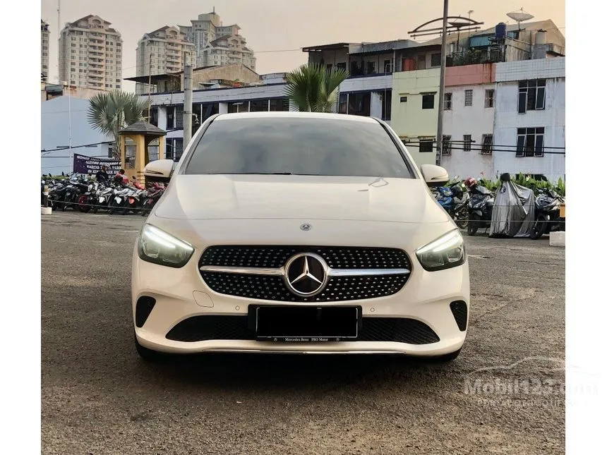 Jual Mobil Mercedes-Benz B200 2018 Progressive Line 1.3 di DKI Jakarta ...