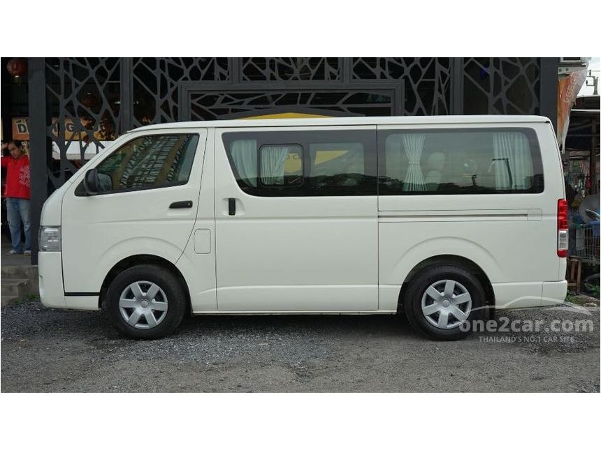 Toyota Hiace 2014 D4D 3.0 in กรุงเทพและปริมณฑล Manual Van สีขาว for ...