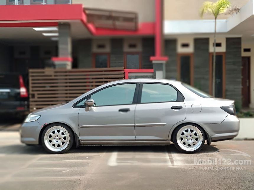 Jual Mobil Honda City 2008 VTEC 1.5 di Jawa Barat Automatic Sedan Abu ...