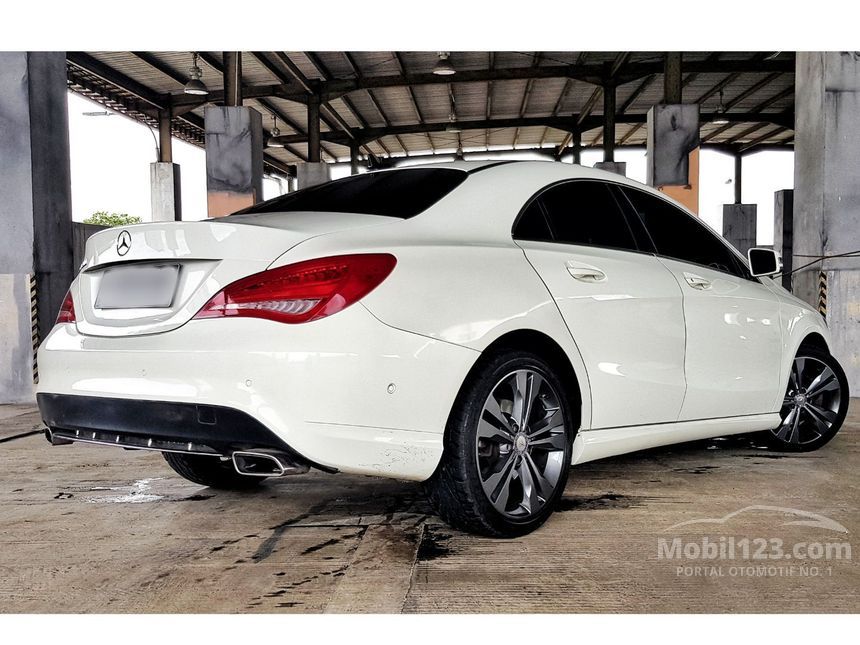 Jual Mobil Mercedes-Benz CLA200 2015 Urban 1.6 di DKI Jakarta Automatic ...