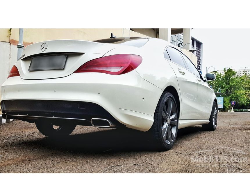 Jual Mobil Mercedes-Benz CLA200 2015 Urban 1.6 di DKI Jakarta Automatic ...