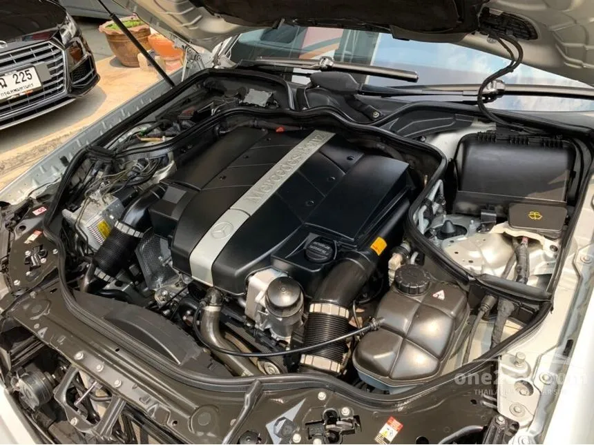 2004 Mercedes-Benz E240 2.6 W211 (ปี 03-09) Avantgarde Sedan AT for ...