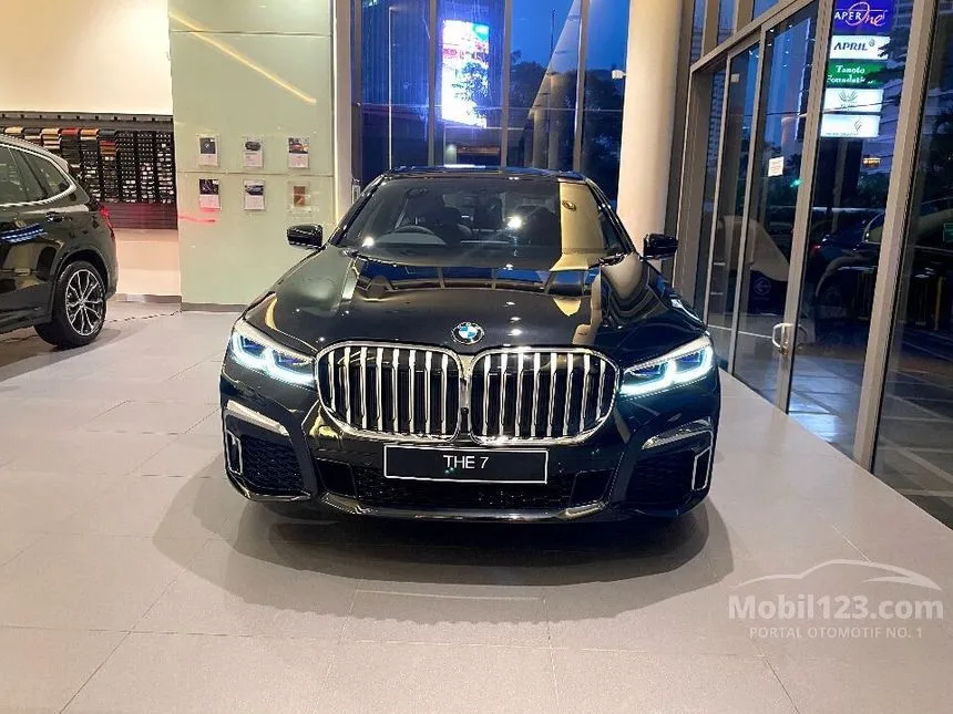 Jual Mobil BMW 730Li 2022 M Sport 2.0 di DKI Jakarta Automatic Sedan Hitam Rp 2.170.000.000 ...
