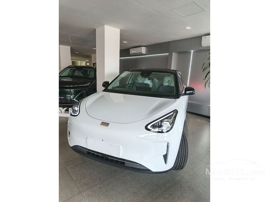 Jual Mobil Geely EX2 2025 Max di DKI Jakarta Automatic Hatchback Putih ...