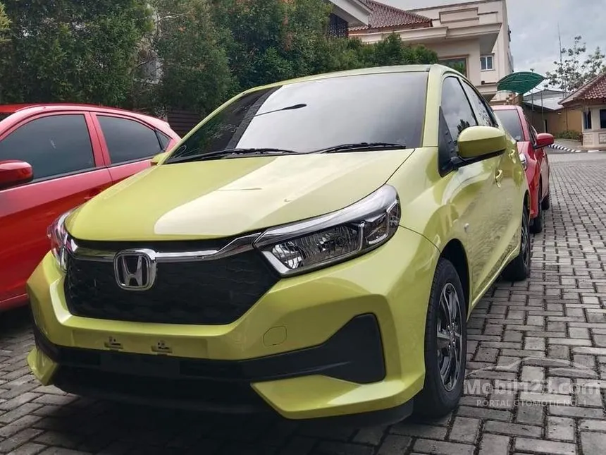 Jual Mobil Honda Brio 2023 E Satya 1.2 di Jawa Barat Manual Hatchback ...