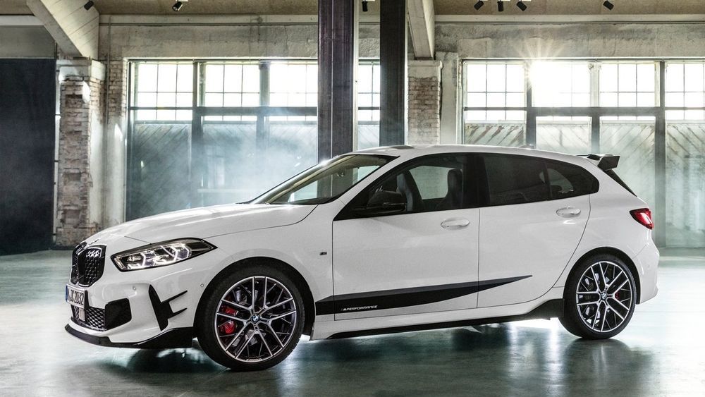 ALL NEW BMW M135 มาพร้อมชุดแต่ง M Performance - รถเปิดตัวใหม่