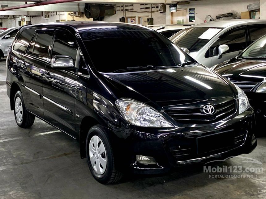 Jual Mobil Toyota Kijang Innova 2010 E 2.0 di DKI Jakarta Manual MPV ...