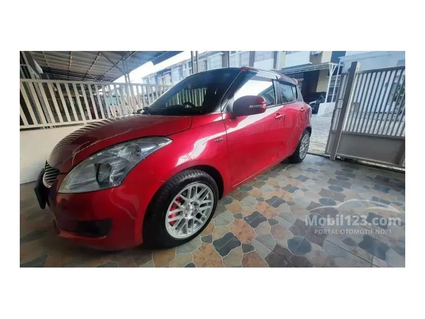 Jual Mobil Suzuki Swift 2015 SPORT 1.6 di Sumatera Utara Manual ...