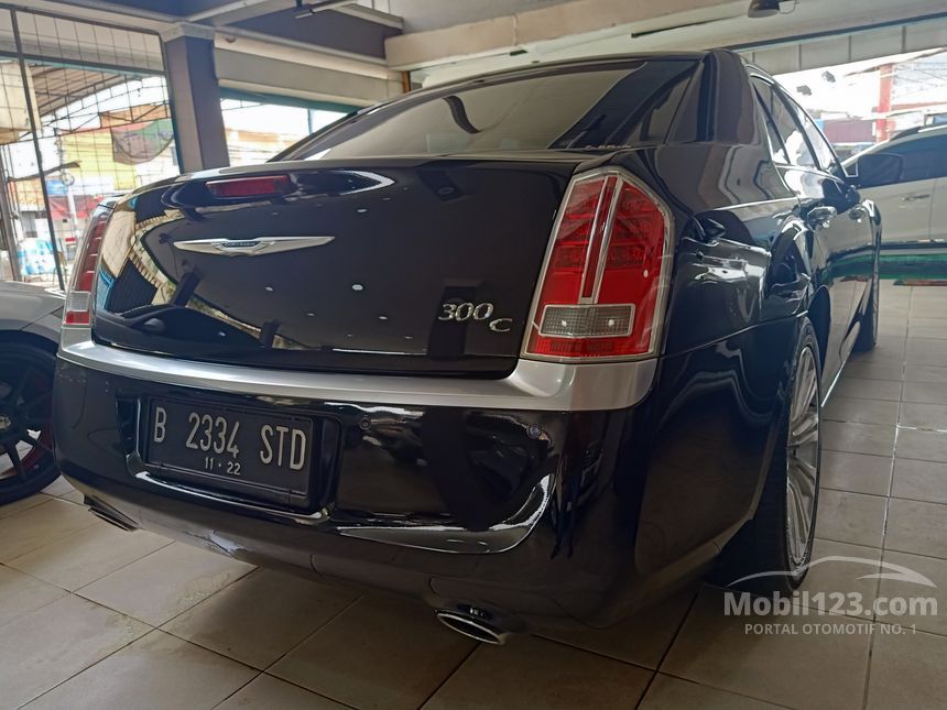 Jual Mobil Chrysler 300C 2013 300C 3.6 di DKI Jakarta Automatic Sedan ...