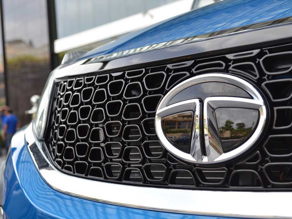 Nantikan Land Rover Discovery Sport Rasa Tata Motors - Mobil Baru ...