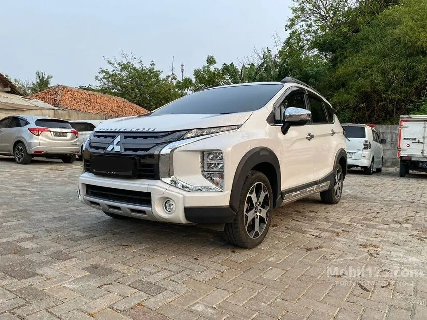 Jual Mobil Mitsubishi Xpander 2021 CROSS Premium Package 1.5 di Jawa ...